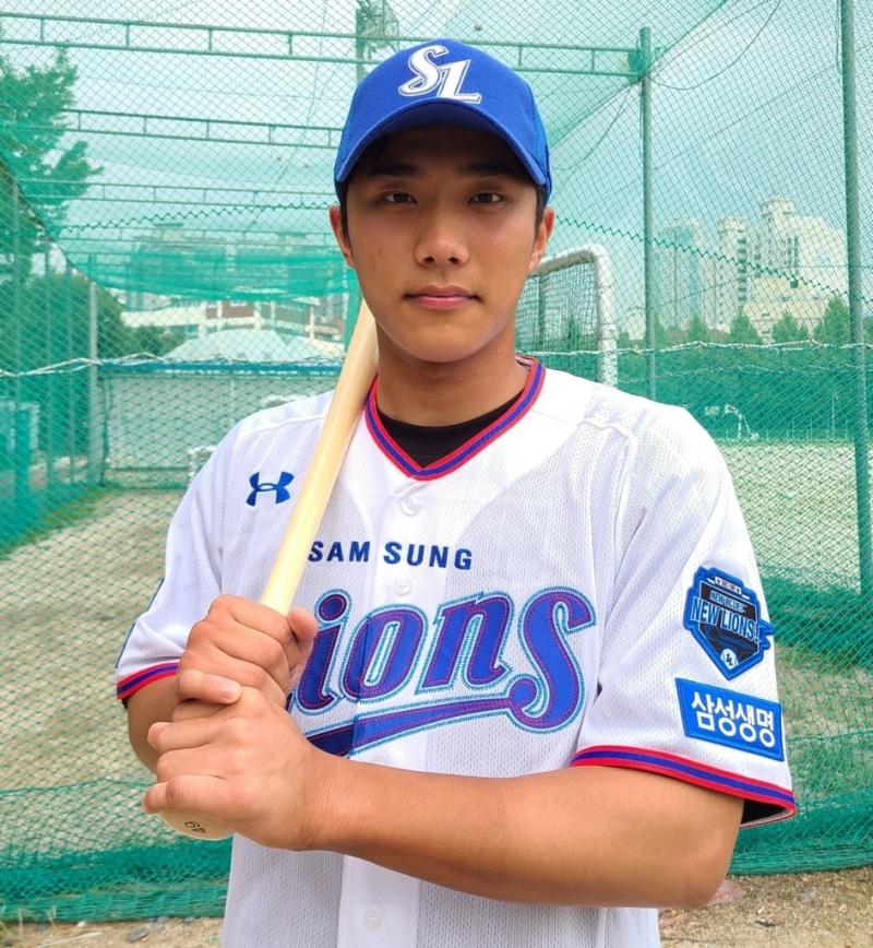 삼성 라이온즈 1차 지명 이재현 2억2000만원 2차 1라운드 김영웅 1억7000만원 등 2022년 신인 11명 계약 모두 마무리