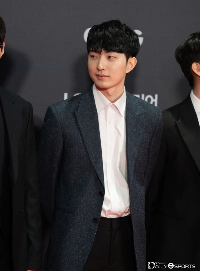 포토 디알엑스에 합류한 덕담 서대길