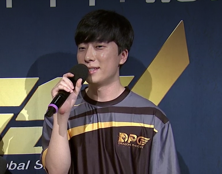 Gsl 김도욱 점멸 추적자 카운터 전략 덕에 4강