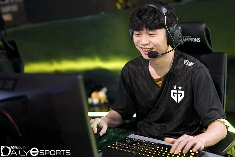 [롤챔스] 젠지 '비디디' 곽보성, 200P 보태며 공동 1위…MVP 순위