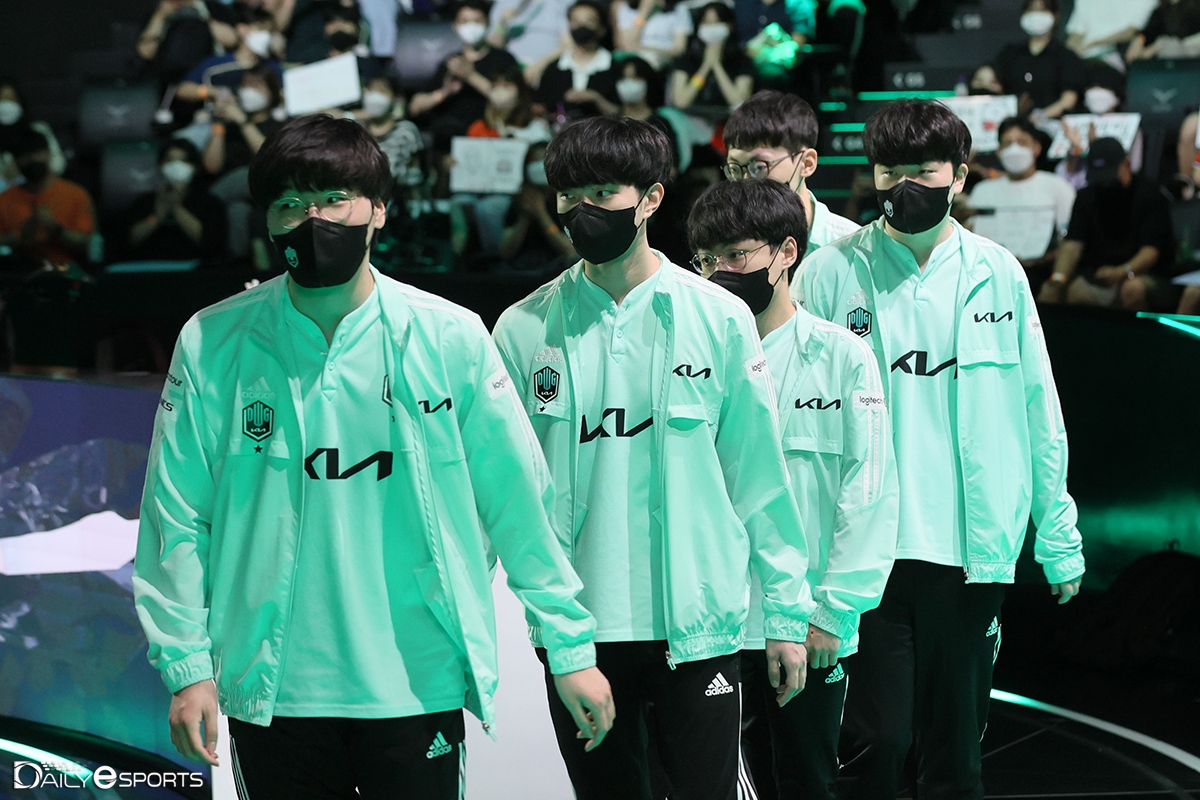Lck 담원 기아 4위 사수 위해 베스트5 선발 출전